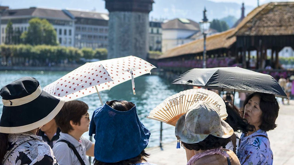 Turismo: sarà un'altra estate record, secondo il KOF