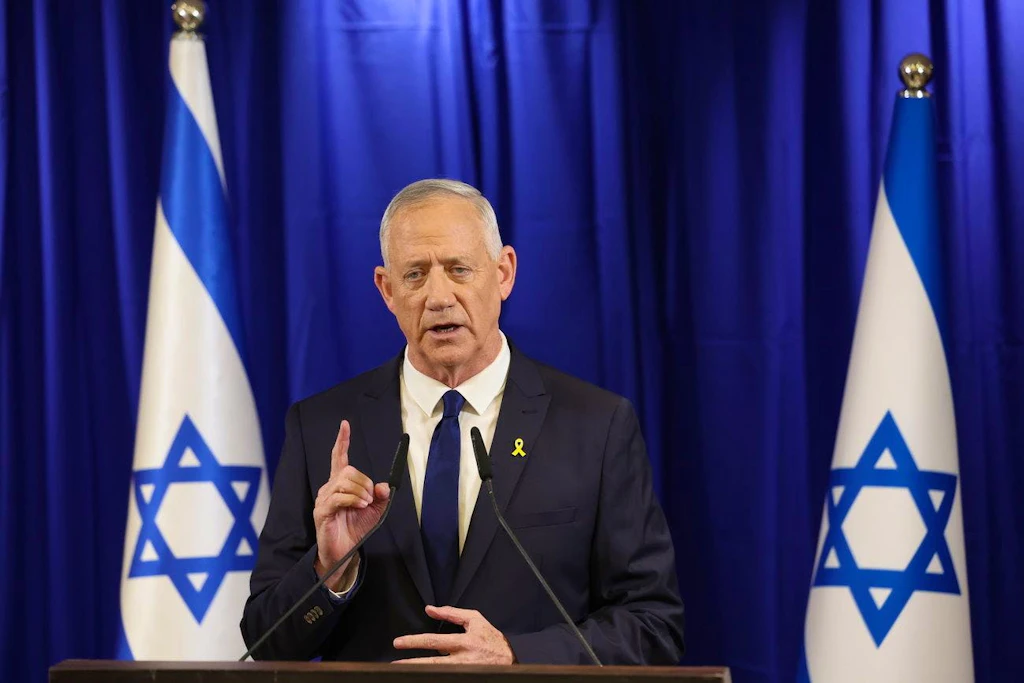 Gantz si dimette dal governo: «Netanyahu impedisce la vittoria»