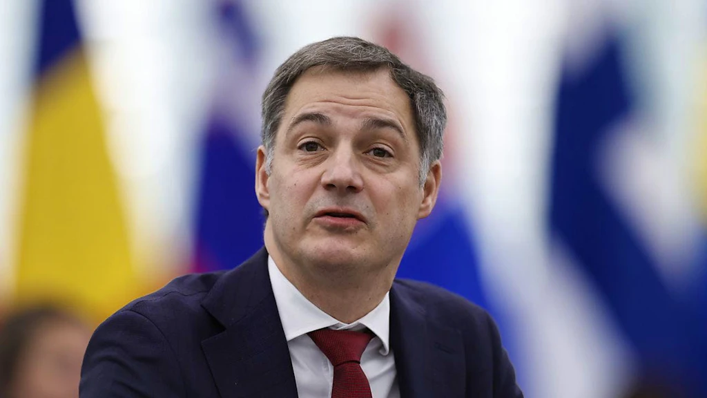 Crescono i separatisti in Belgio, De Croo si dimette