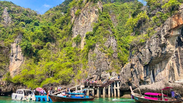 Cult beach Maya Bay to be closed again for two months