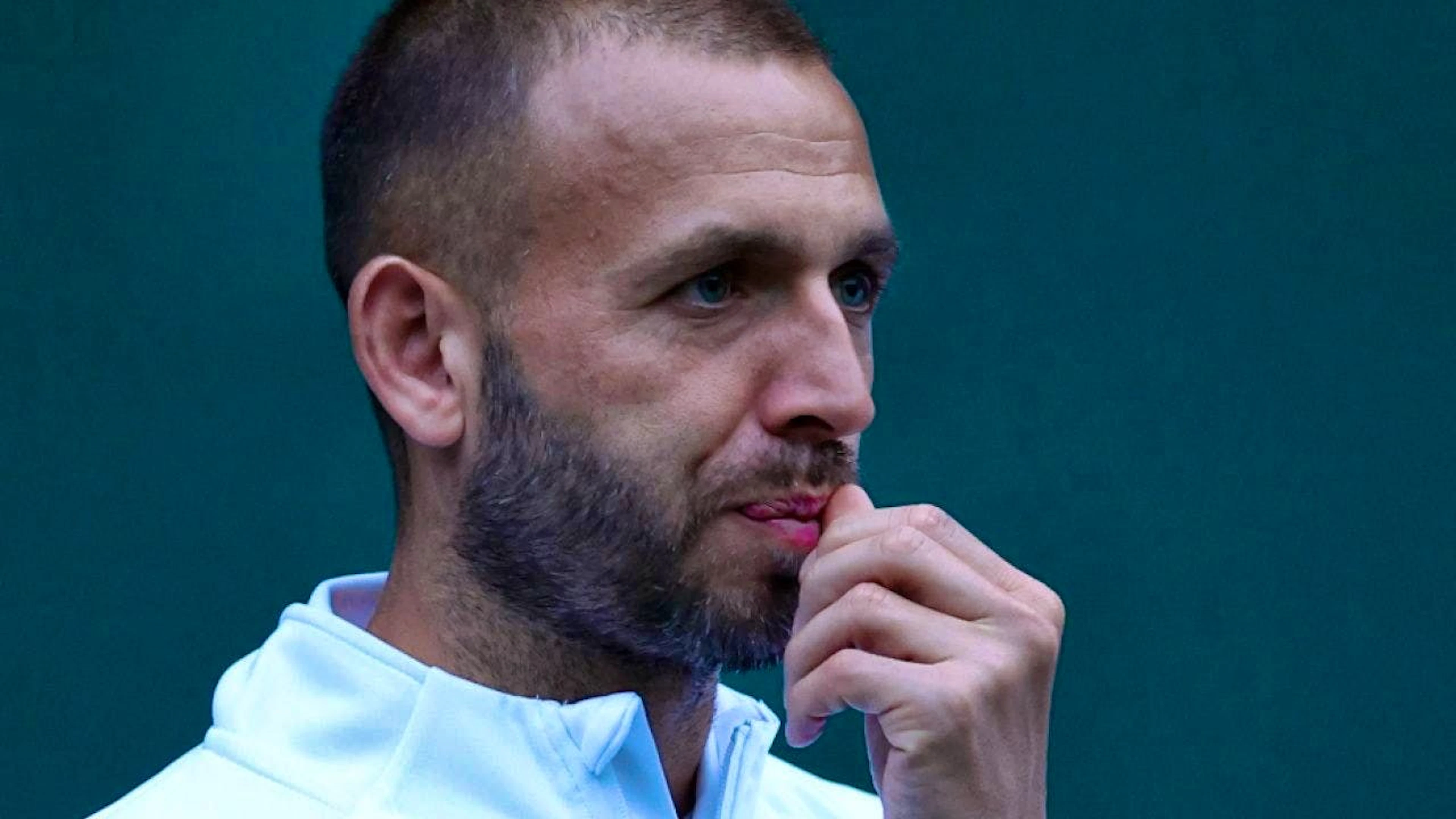 Evans defeats Khachanov in record marathon