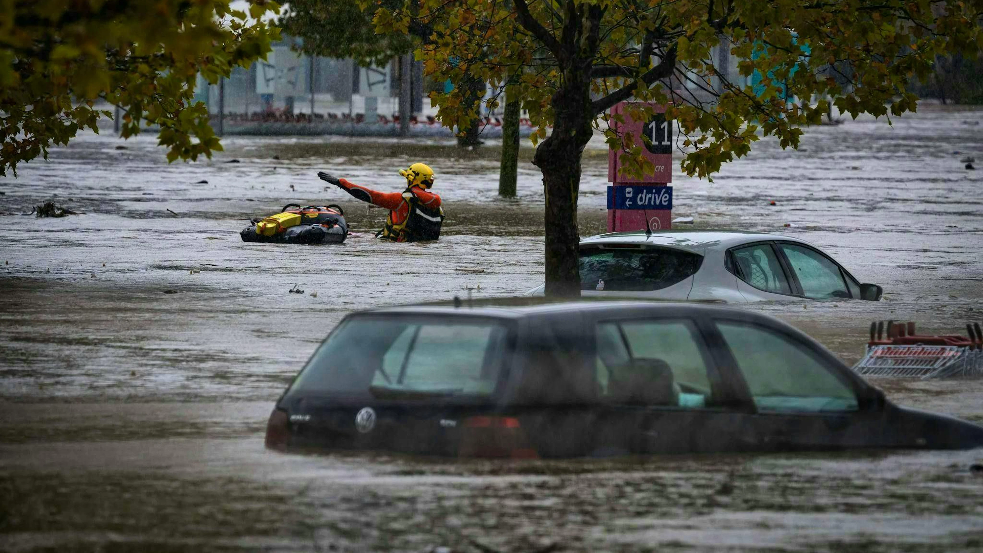 Storm with heavy flooding - one dead in Paris
