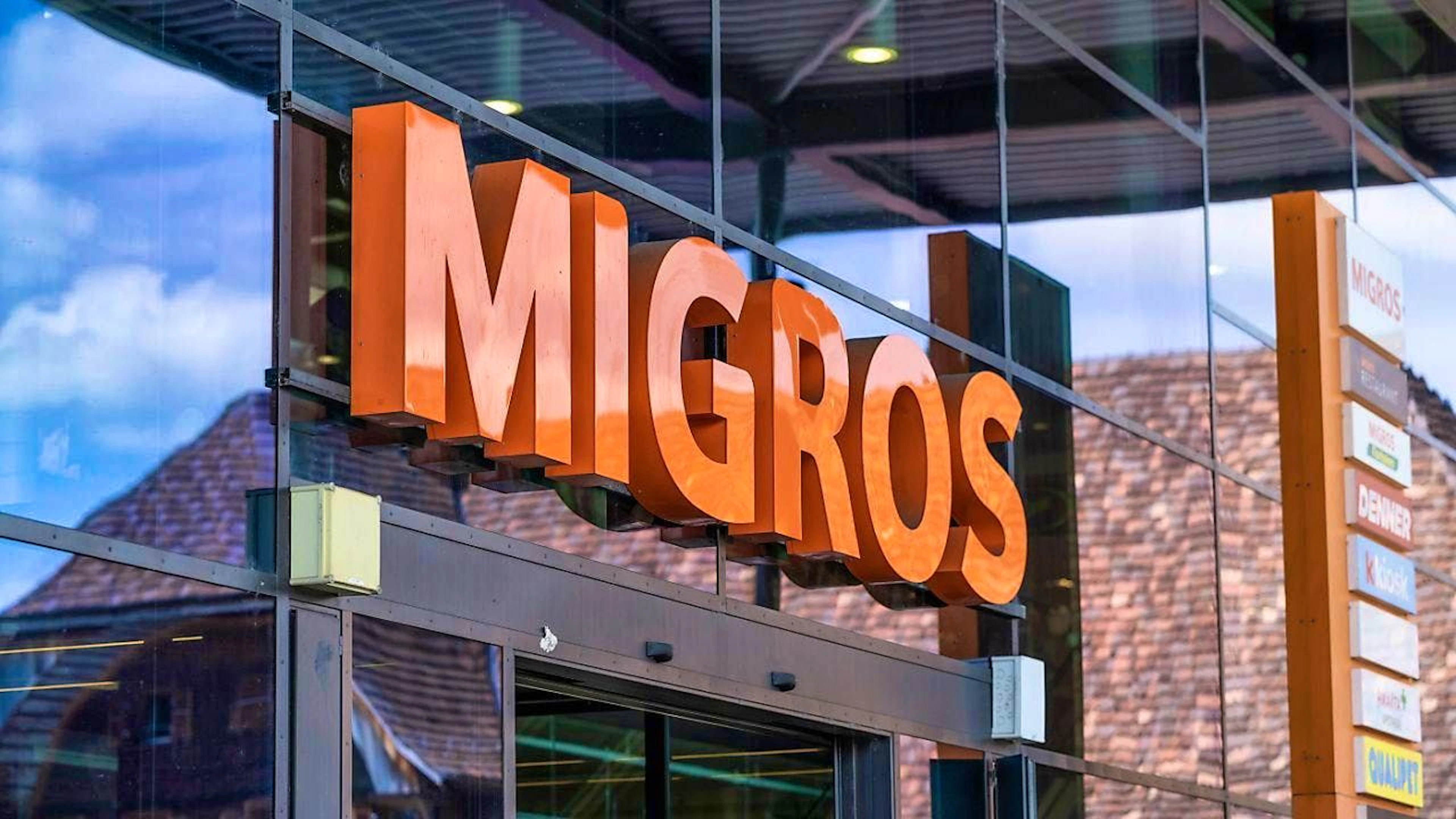 Migros with a major investment campaign