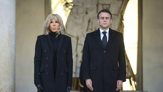 Lutto nazionale in Francia: minuto di silenzio in segno di solidarietà ...