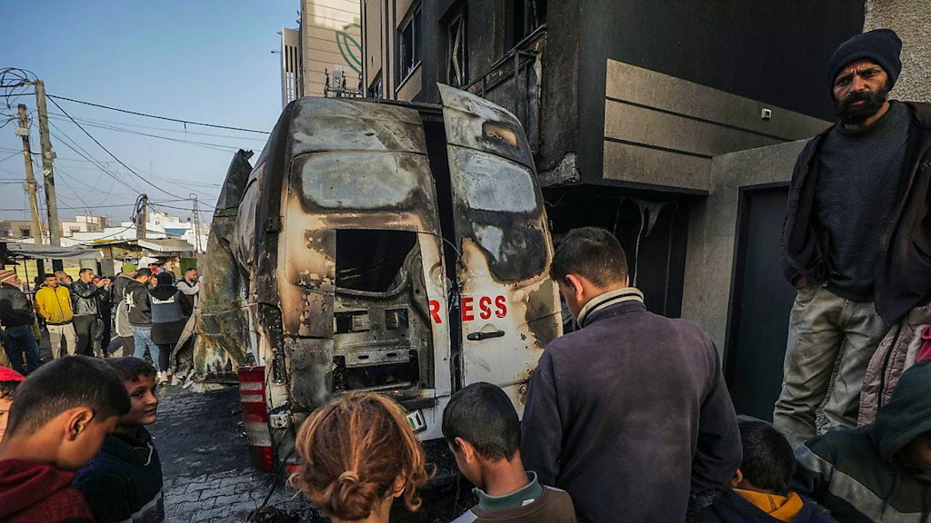 Almeno 50 morti in un raid vicino a un ospedale a Gaza