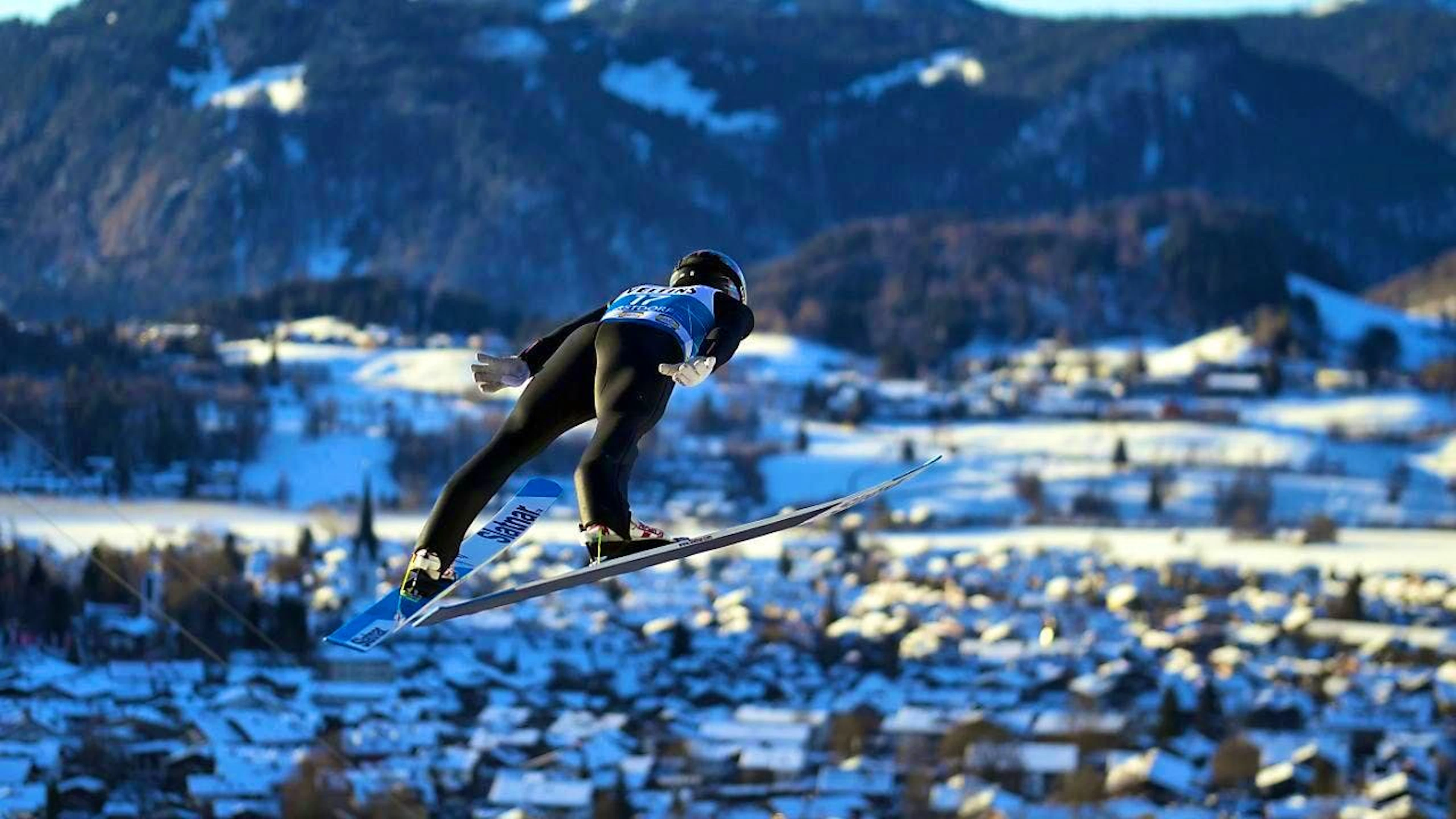 Simon Ammann drops out of the Four Hills Tournament