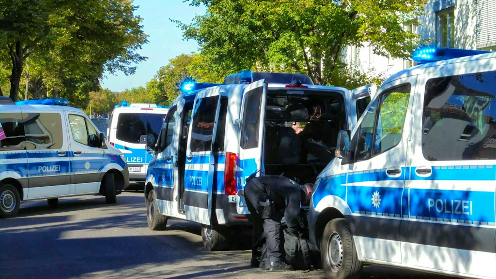 Father allegedly killed children - he was a police officer