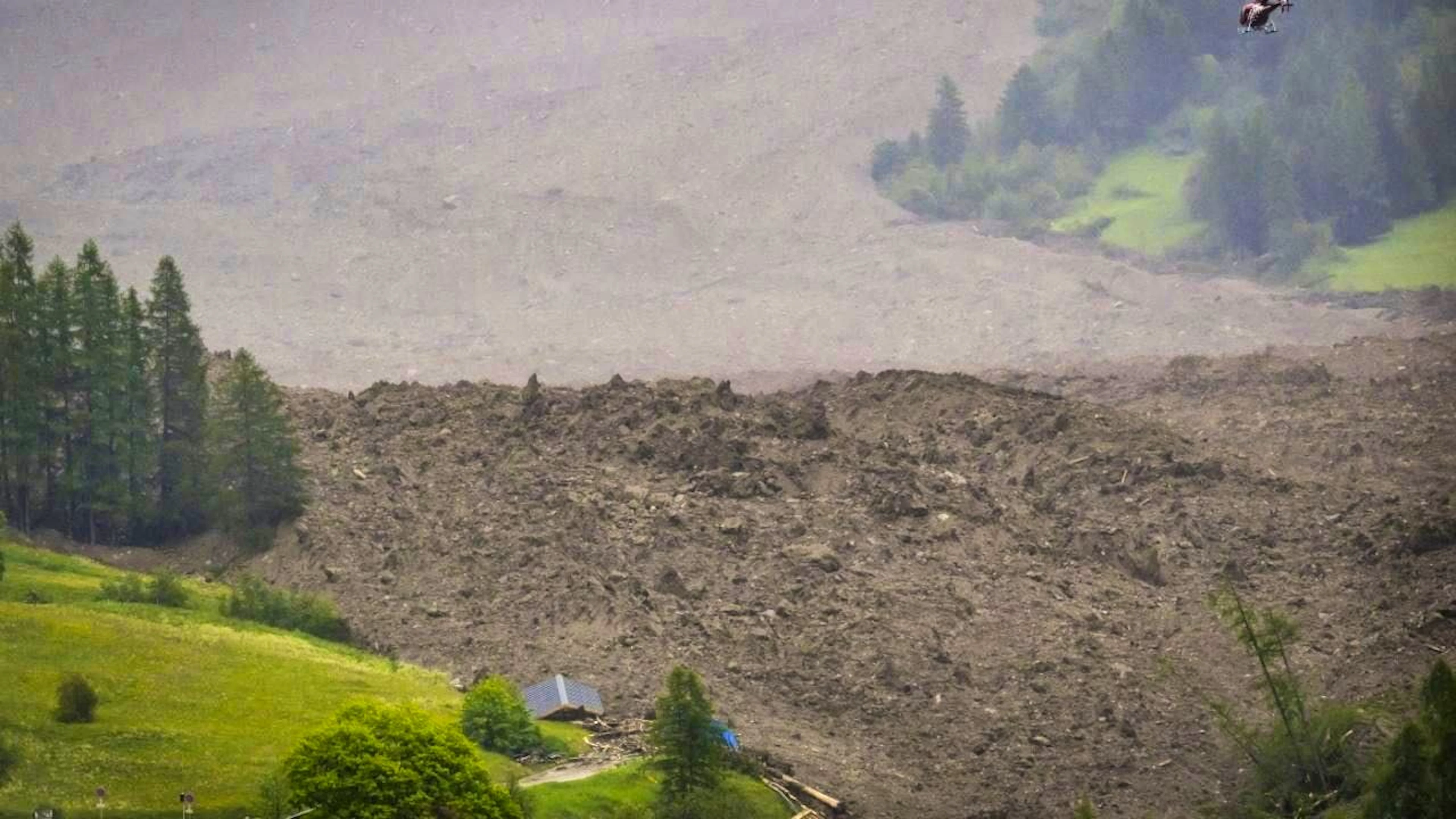 Communities downstream of Blatten VS spared so far