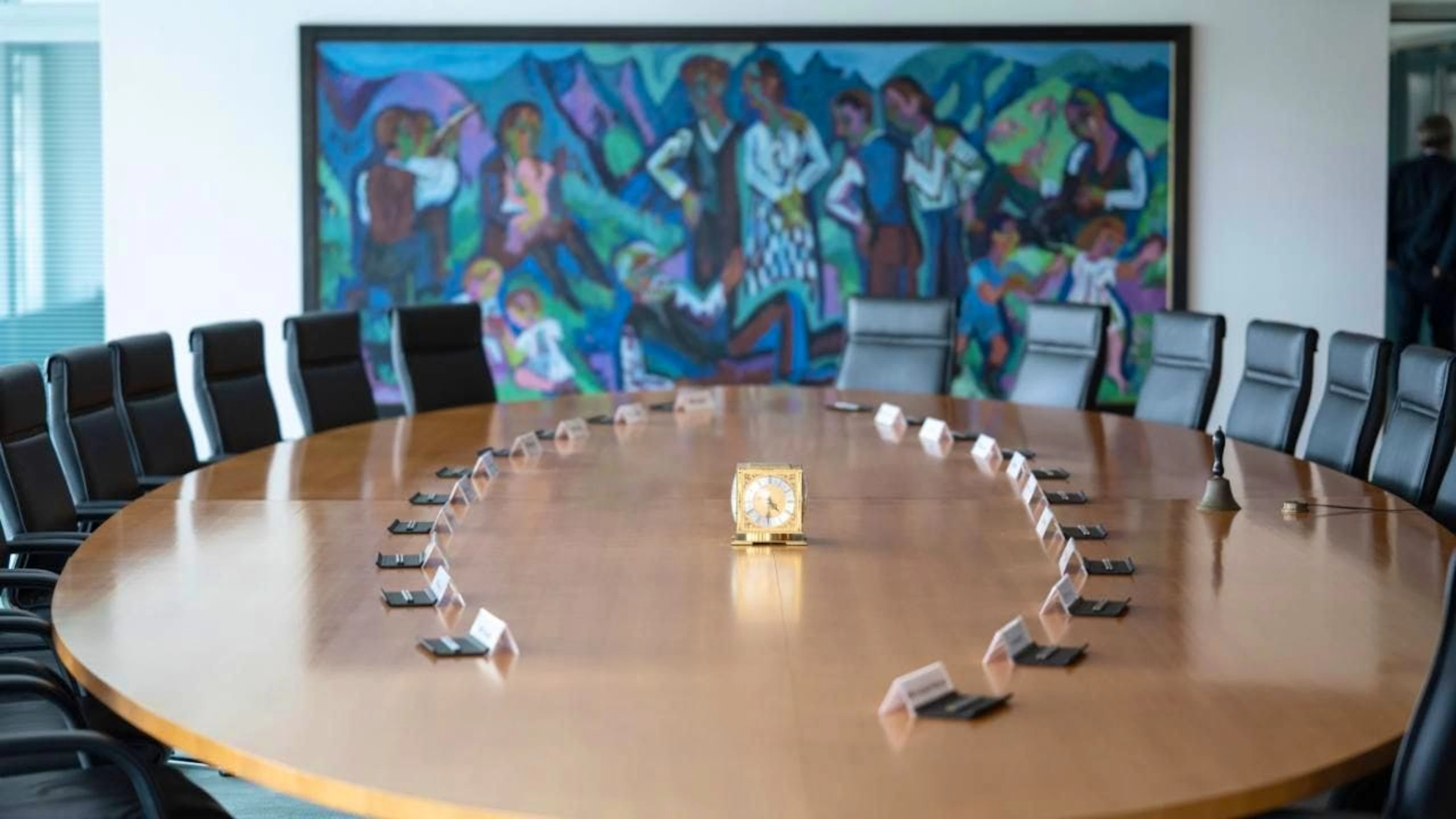 Un dipinto di Kirchner dalla Cancelleria federale di Berlino a Berna