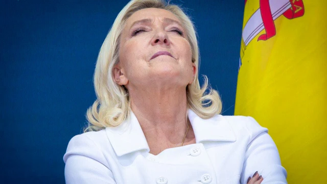 L'estrema destra francese voterà per far cadere il Governo Bayrou, Le ...