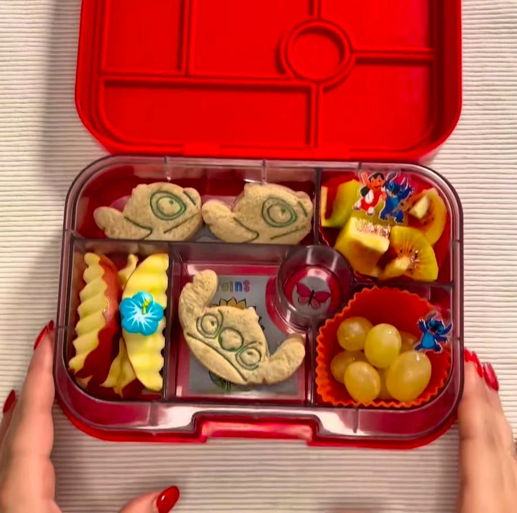 How the snack box became a stress test for parents