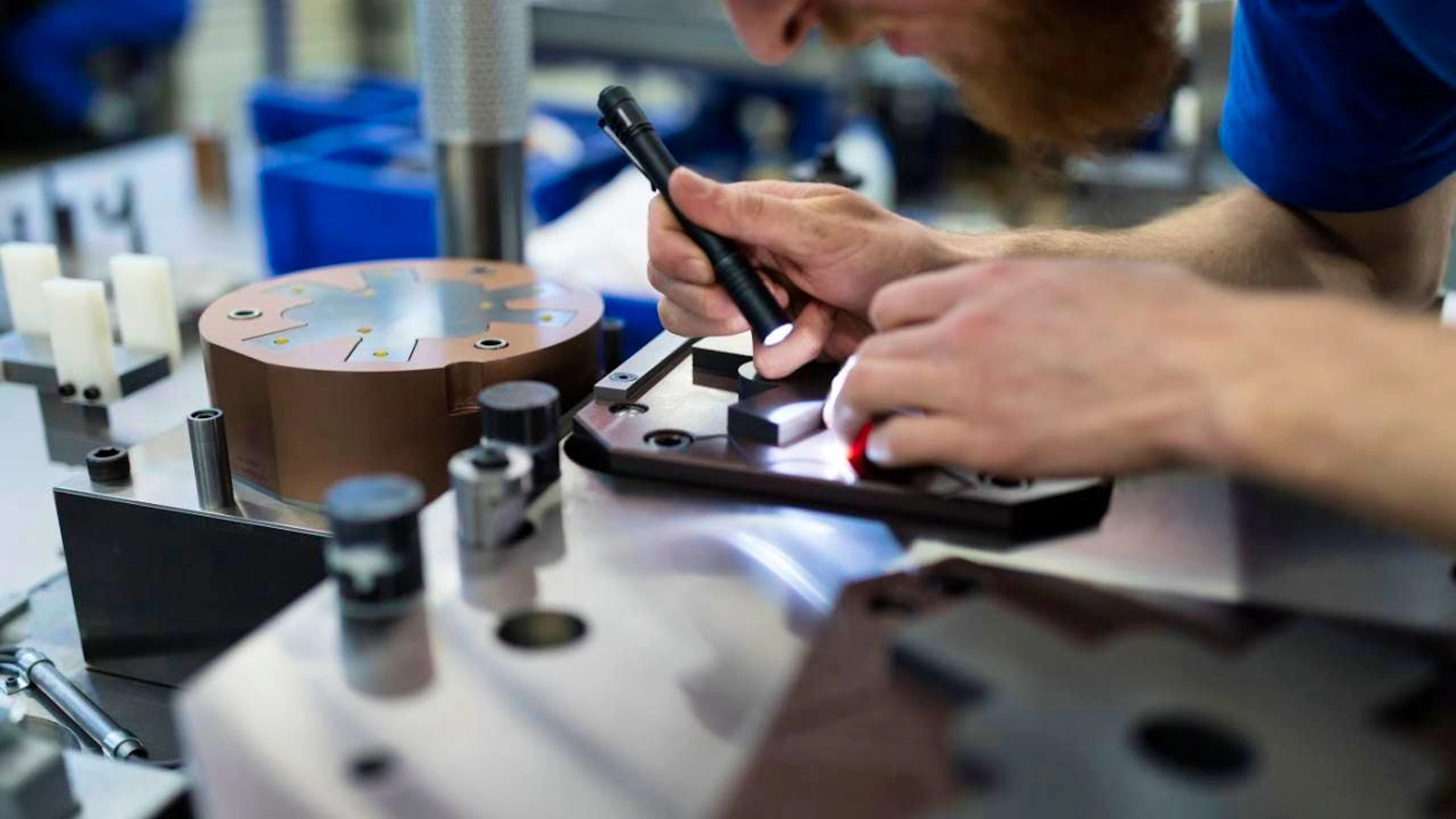 Barometro KOF in aumento, ma rimangono ombre su economia
