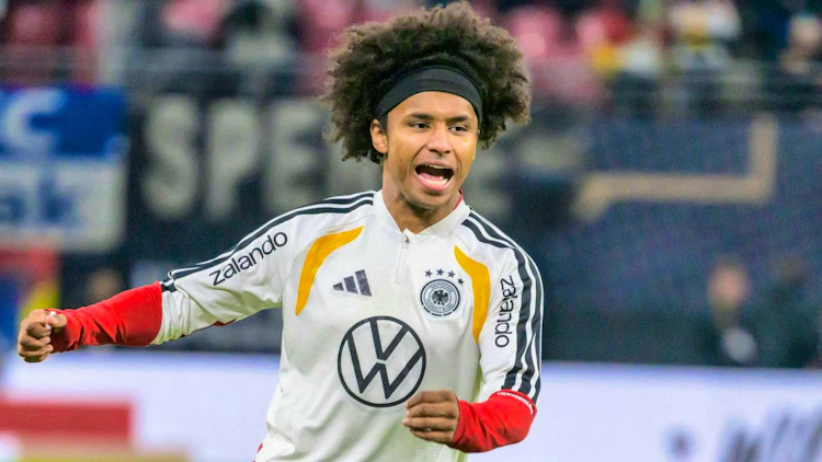 DFB star must pay 450,000 euros for illegal possession of weapons