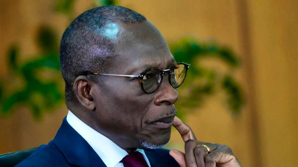 Intervention force ordered to Benin - coup attempt foiled