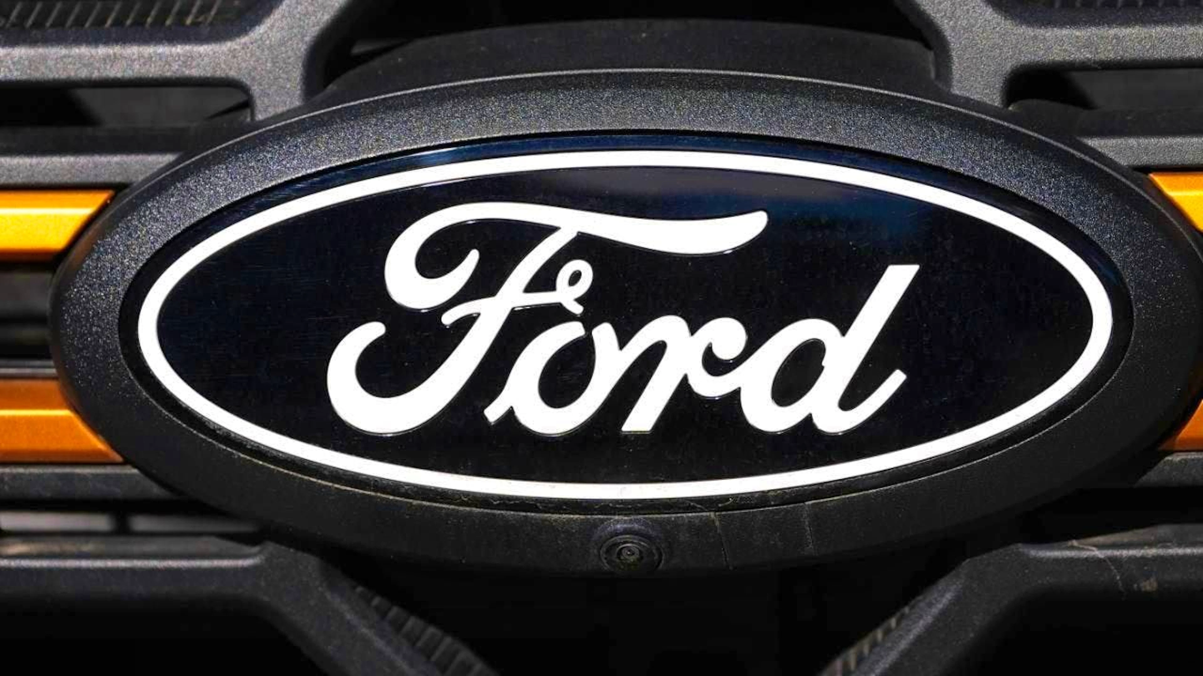 Ford and Renault join forces to build affordable e-cars for Europe