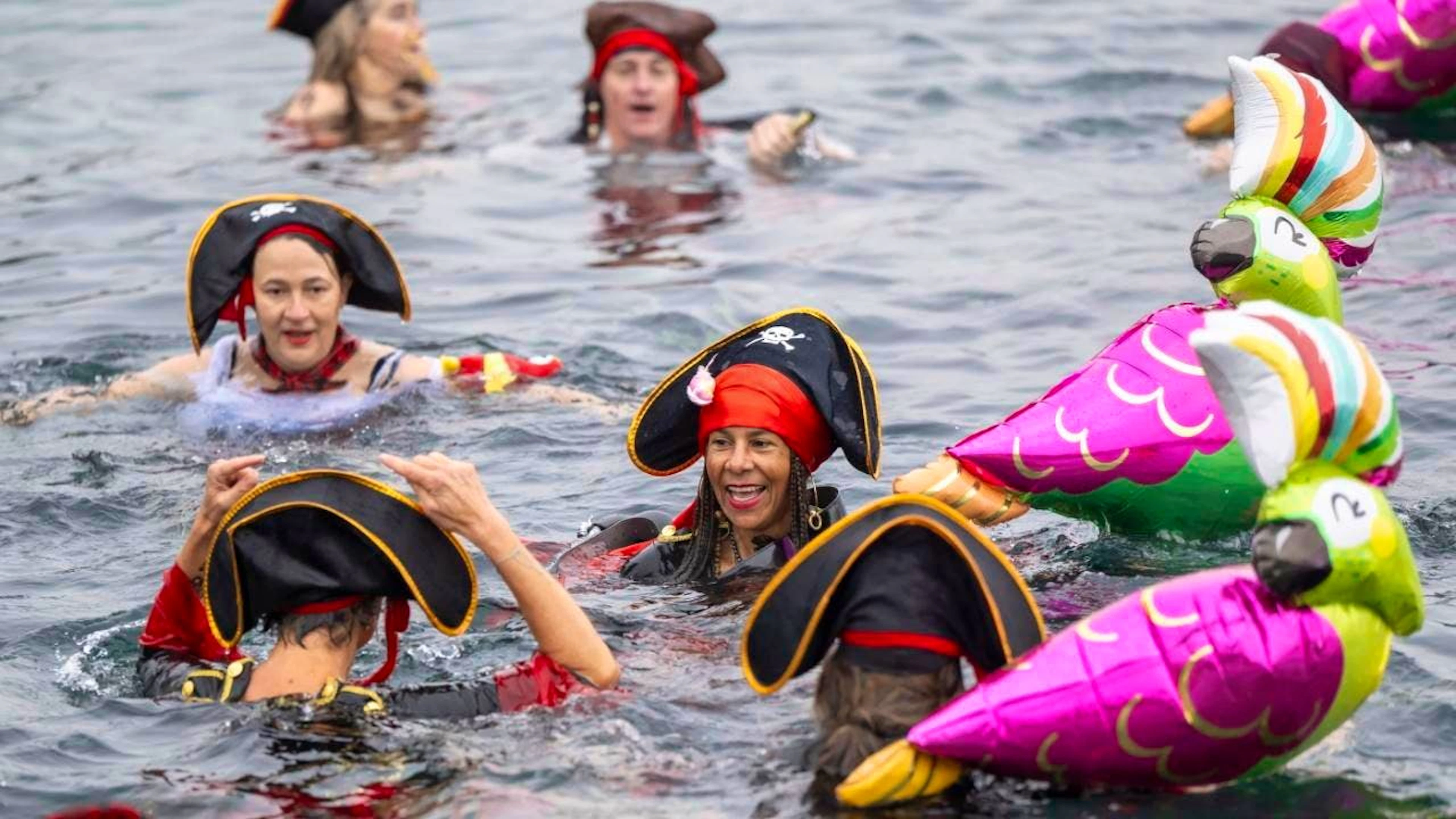 A Ginevra in 4200 nel lago a 8,7 gradi per la Coupe de Noël