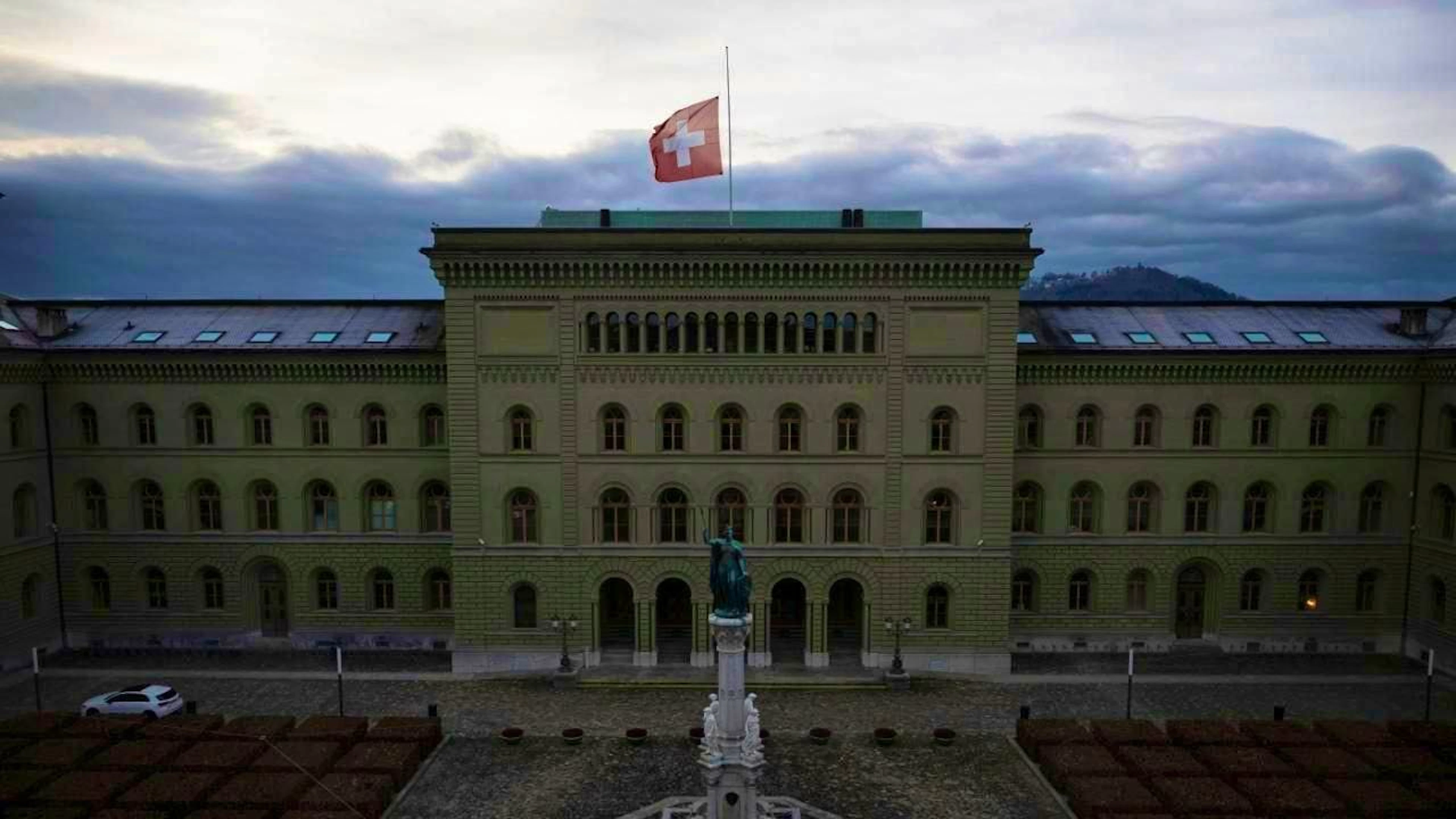 Vaud government flies flags at half-mast
