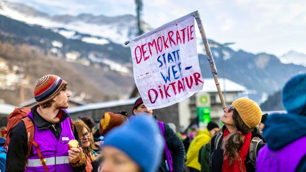 In marcia verso Davos per protestare contro il WEF
