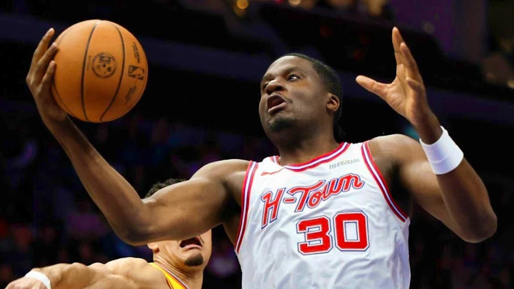 Capela and the Rockets lose despite an 18-point lead