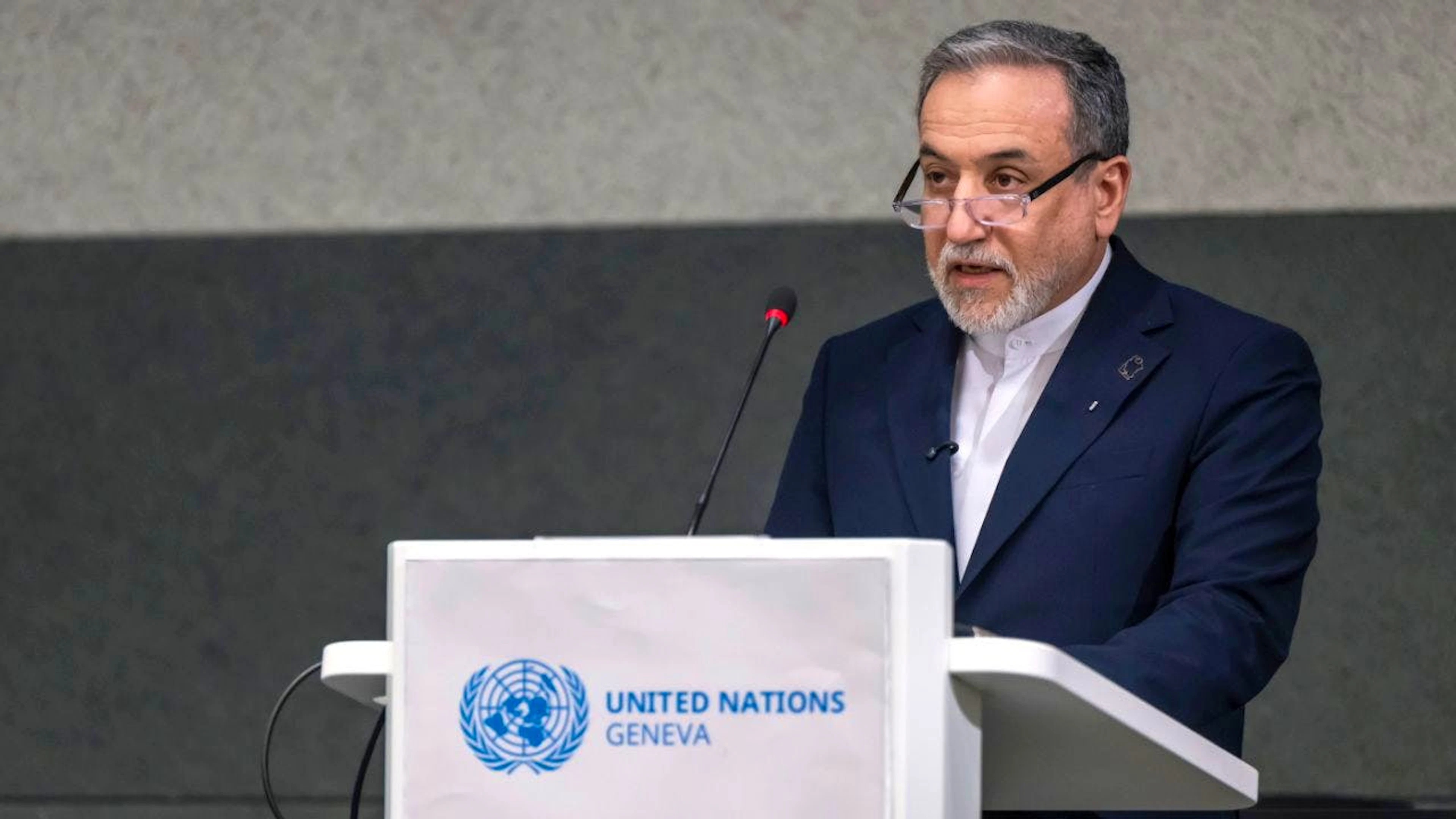 L'Iran rivendica il diritto a difendersi, ma dice che c'è la chance per ...