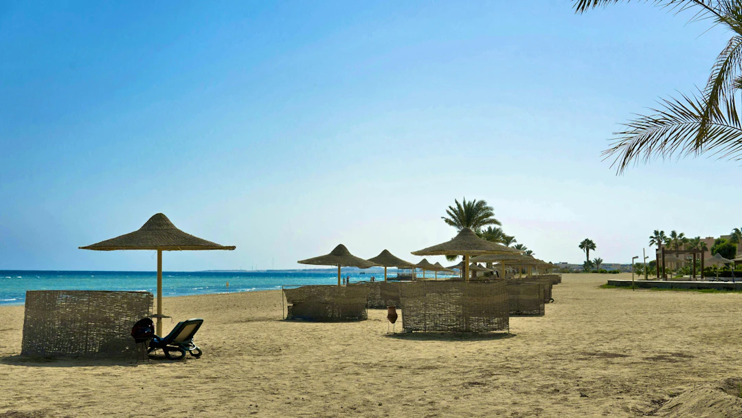 Parents on vacation in Egypt - five children alone at home