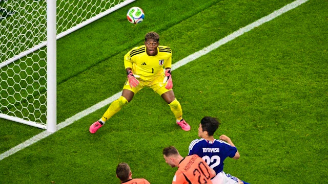 Japan snatches a late draw against the Netherlands