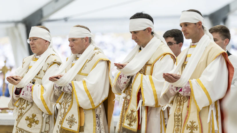La Fraternité Saint-Pie X défie le Vatican et sacre quatre nouveaux évêques